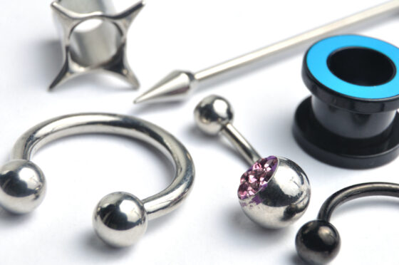 Piercing Nasıl Çıkarılır? | So CHIC...